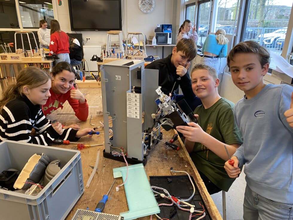 STEM to STEAM Finland | Sci-tech blog